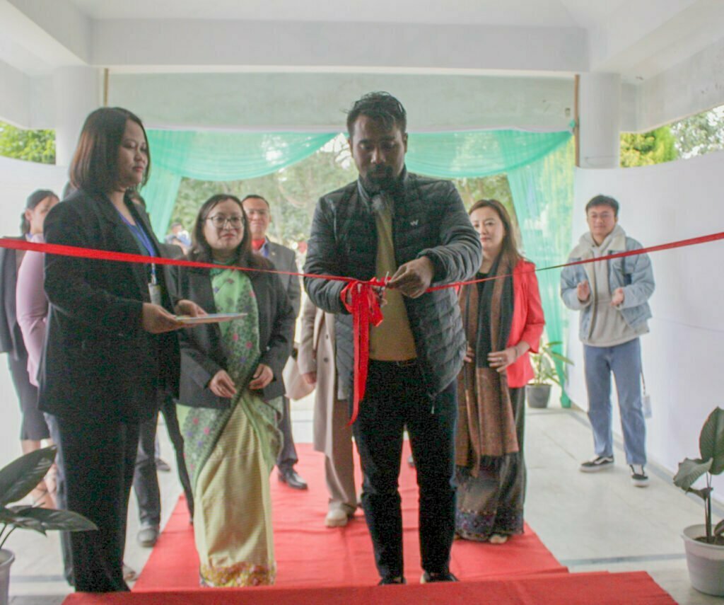 Deep Focus recalls lifestyle during 60s, 70s and years before - The ...