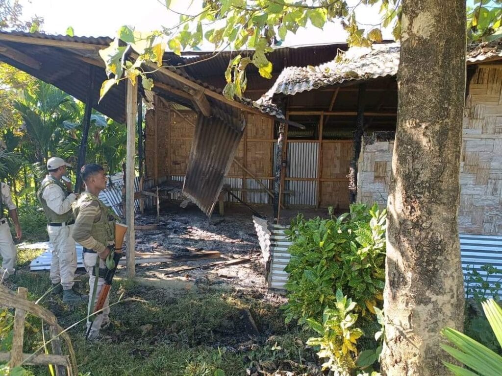 Manipur: Centre deploys 20 more CAPF companies to Control Violence ...